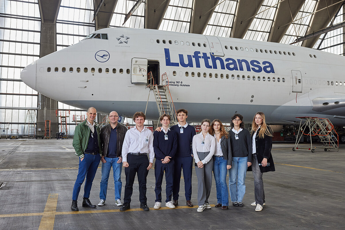 Ready for Take-Off? Die Sonderpreise Phase I warten!: business@school
